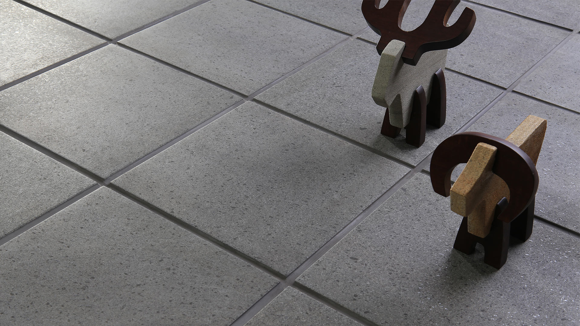 Apakah Ubin Granit dan Keramik Roman Perlu Dicoating? - Roman What You ...