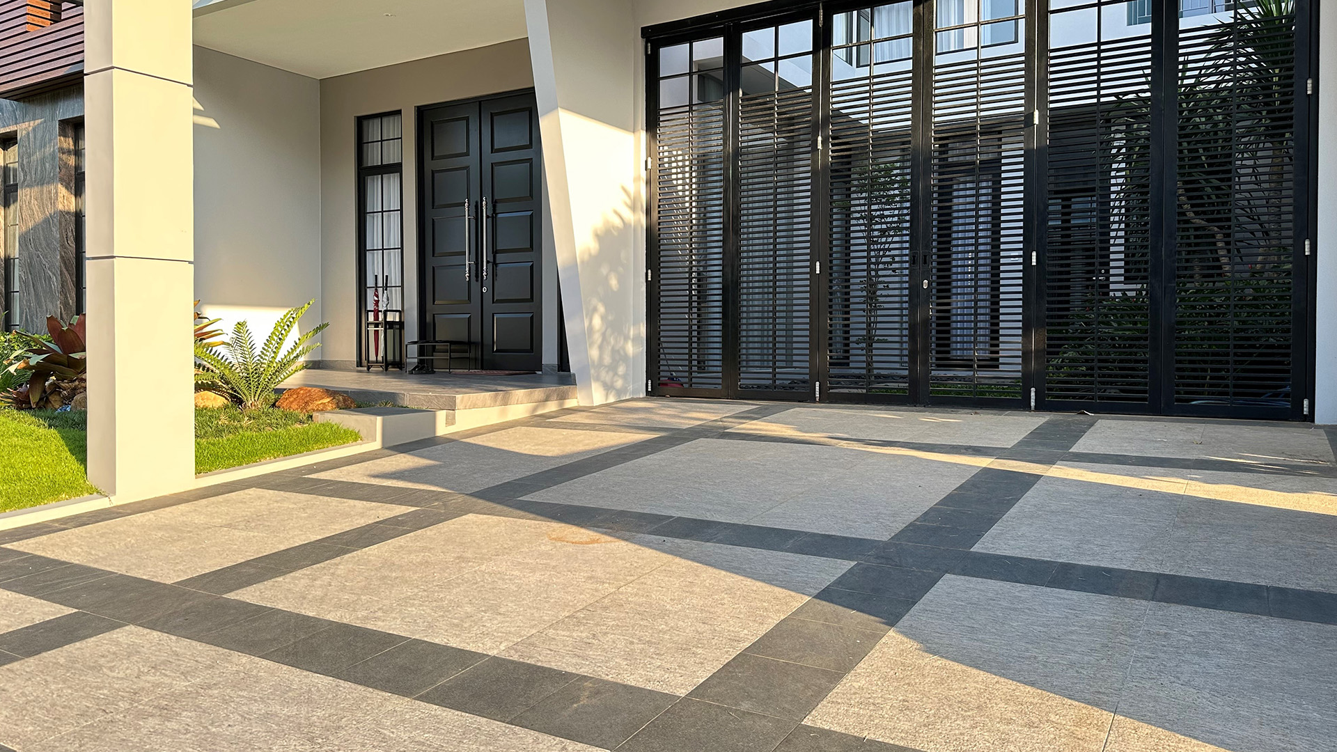 ROMAN – The leading brand for the ceramic industry